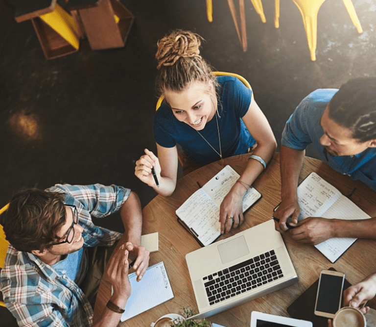 Cloud Based Digital Signage Solution for Everyone | Escreen